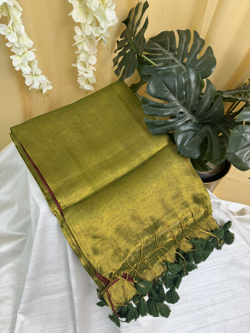 Mehendi Green Plain Tissue Saree – Manya Clothing